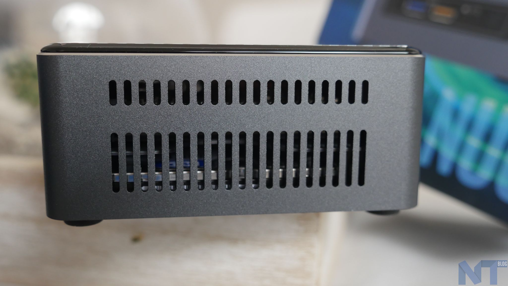 Test du Intel NUC7i5BNH, un mini PC complet avec de la mémoire Optane