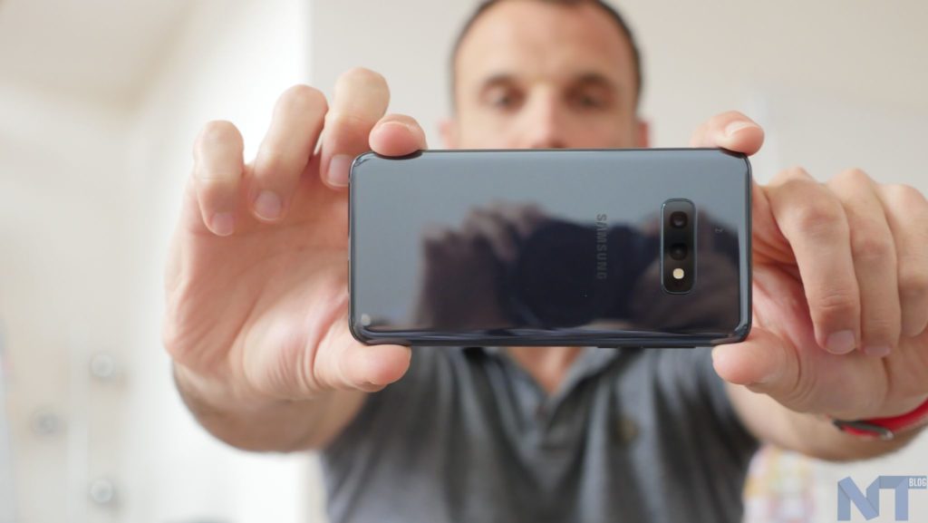 Test du Galaxy S10e : un puissant modèle compact