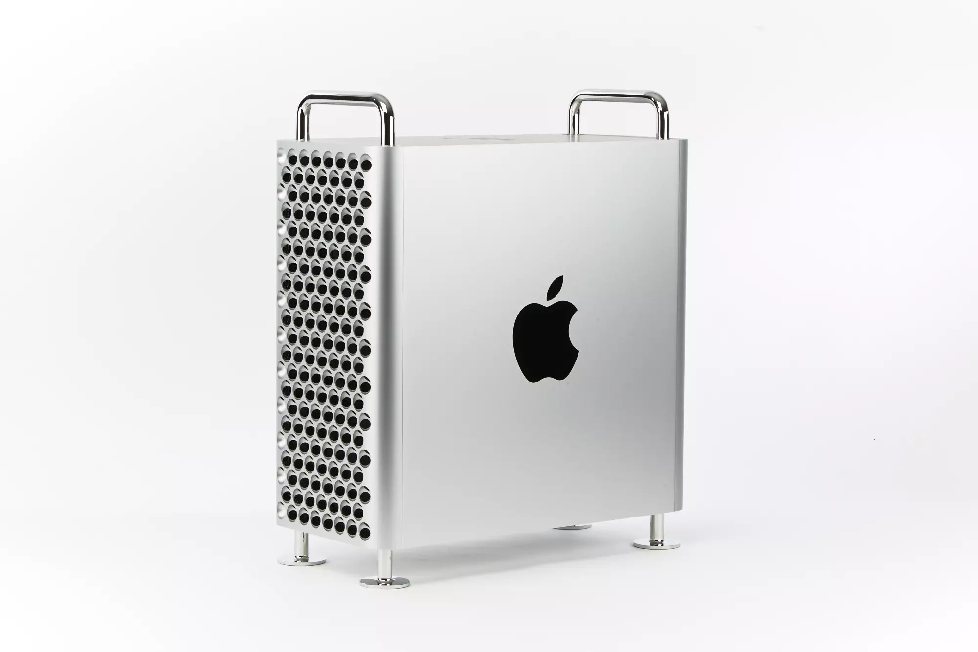 Apple M2 Extreme : les experts prévoient un Mac Pro avec plus de 200 cœurs